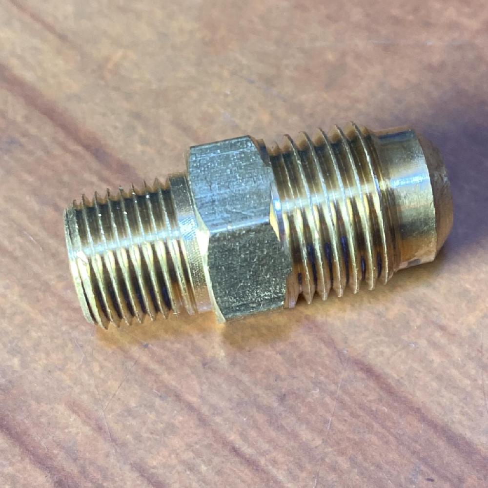 CONECTOR MACHO NPT NPT 5 16 A 1 8